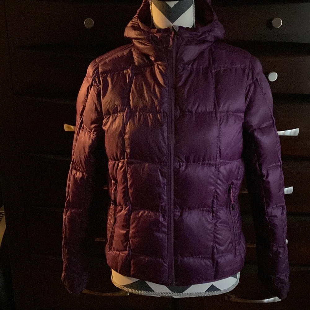 Eddie Bauer Puffer Jacket - Gem